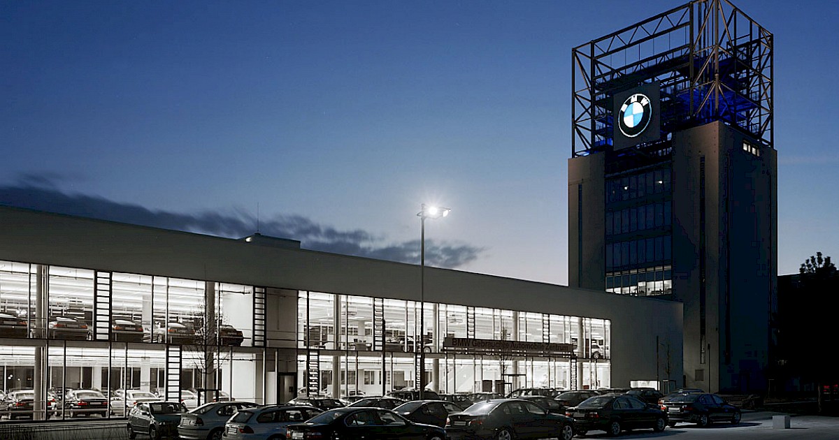 BMW Expo-Park | Fahlke & Dettmer – Licht in der Architektur